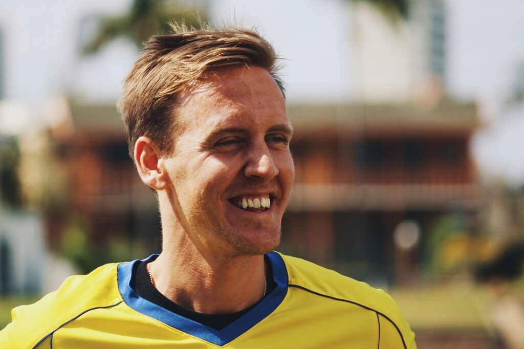 mt SMILING – Gold Coast United FC